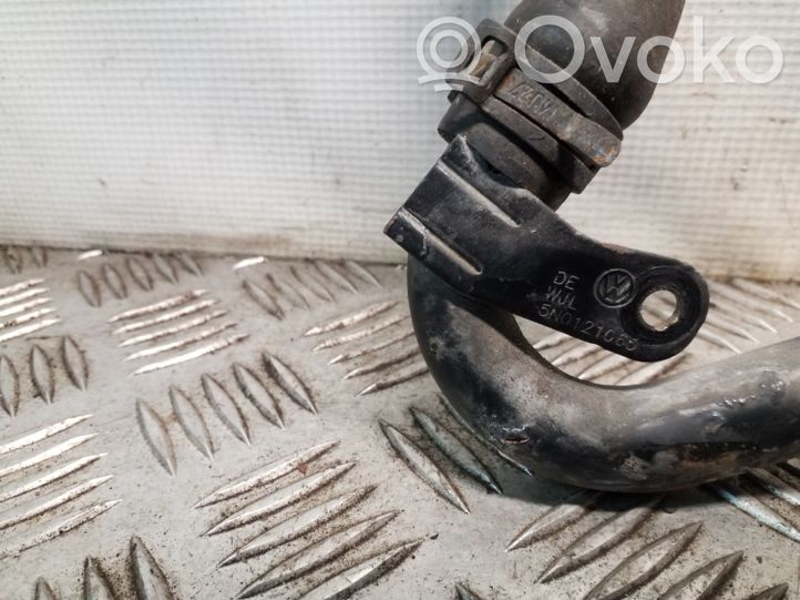 5N0121065 Skoda Octavia Mk2 (1Z) Engine coolant pipe/hose, 9.00 € | RRR