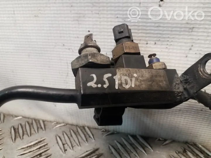 059145771E Volkswagen PASSAT B5 Turbo turbocharger oiling pipe/hose, 11 ...