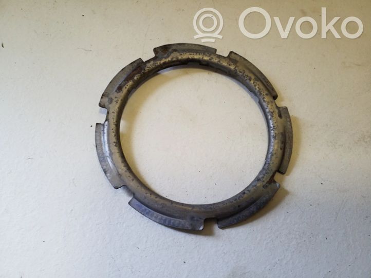 1K0201375 Volkswagen Eos Bague de verrouillage pour réservoir de ...