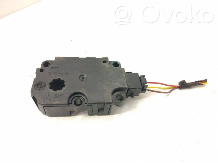 VIA448 Mercedes-Benz GLC X253 C253 Heater blower fan relay A0999067402 ...