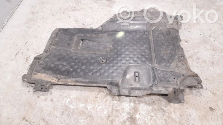 2135201600 Mercedes-Benz E W213 Engine splash shield/under tray, 68.97 ...