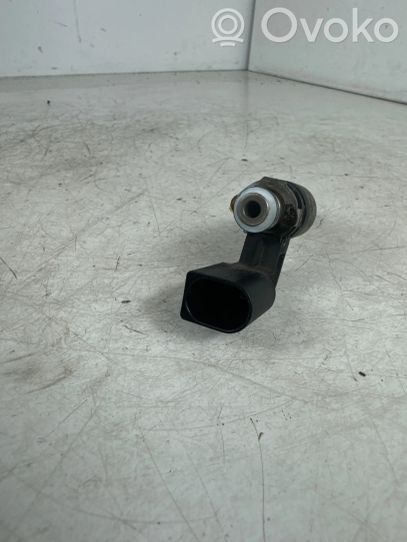 03C906036J Volkswagen PASSAT B7 Fuel injector, 44.00 € | RRR