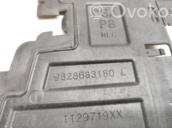 9828683180 Peugeot 3008 II Déflecteur d'air de radiateur de ...