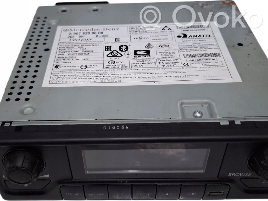 a9078209600 Mercedes-Benz Sprinter W907 W910 Radio/CD/DVD/GPS head unit ...