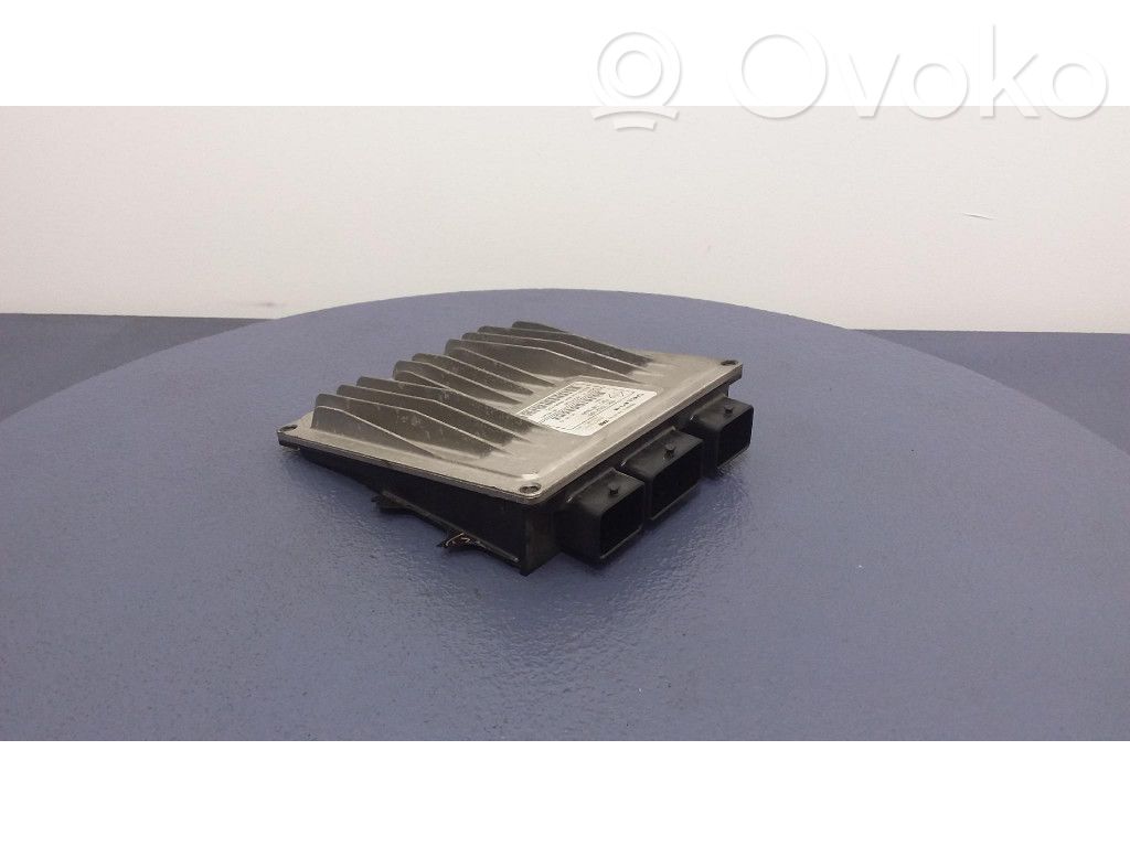 8201002106 Dacia Sandero Engine control unit/module, €68.00 | RRR