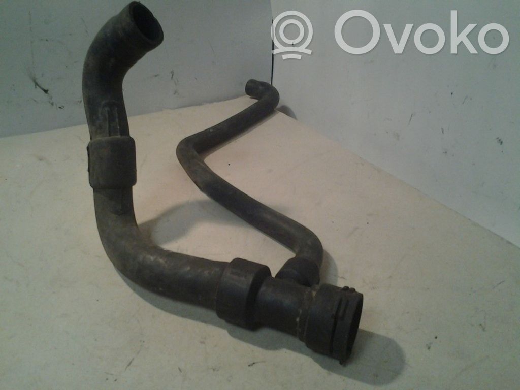 8D0121055G Audi A4 S4 B5 8D Engine coolant pipe/hose, €15.00 | RRR