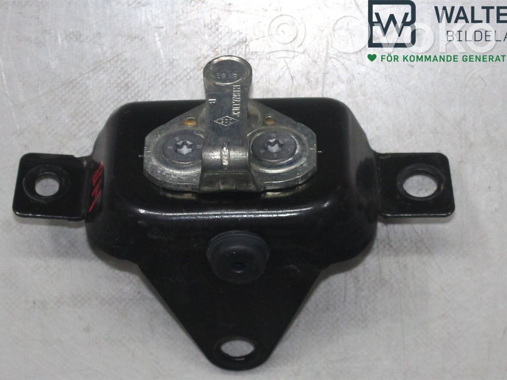 825704845R Renault Express Rear door lock, €19.65 | RRR