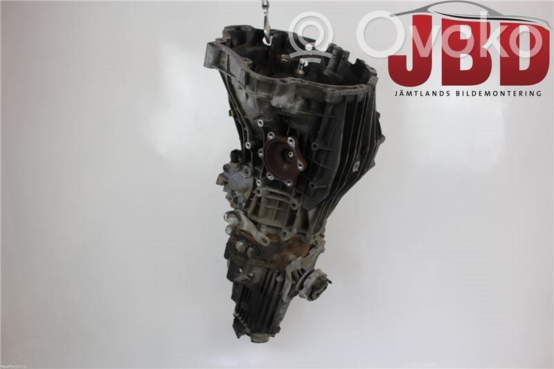 01E300049RX Audi A4 S4 B6 8E 8H Manuaalinen 6-portainen vaihdelaatikko ...