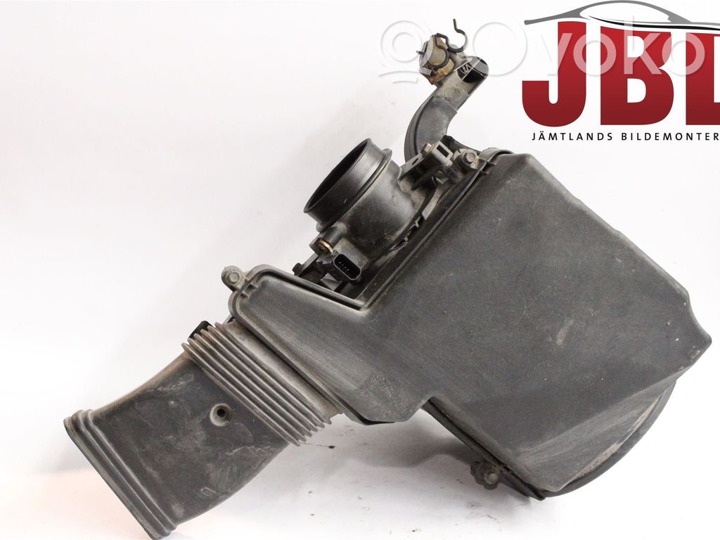 1915027 Ford Focus Air filter box, €81.20 | RRR