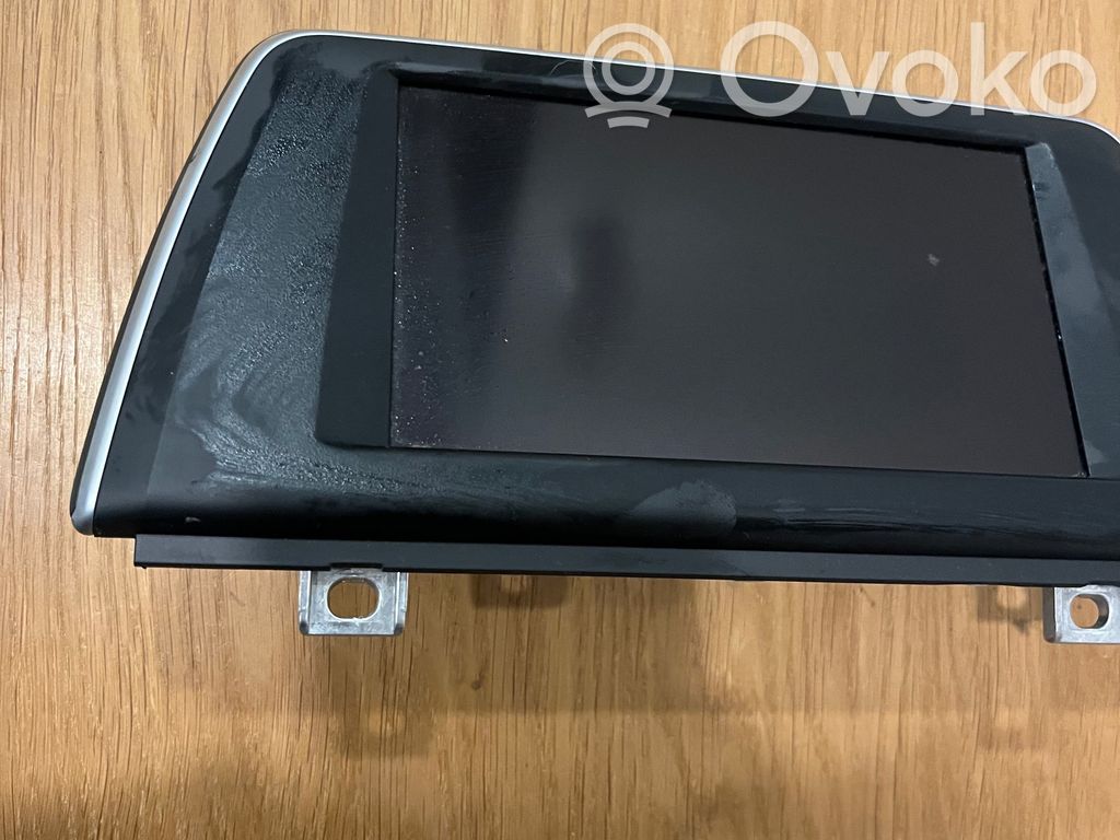 9322123 BMW X1 F48 F49 Écran / affichage / petit écran, 129,99 € | OVOKO
