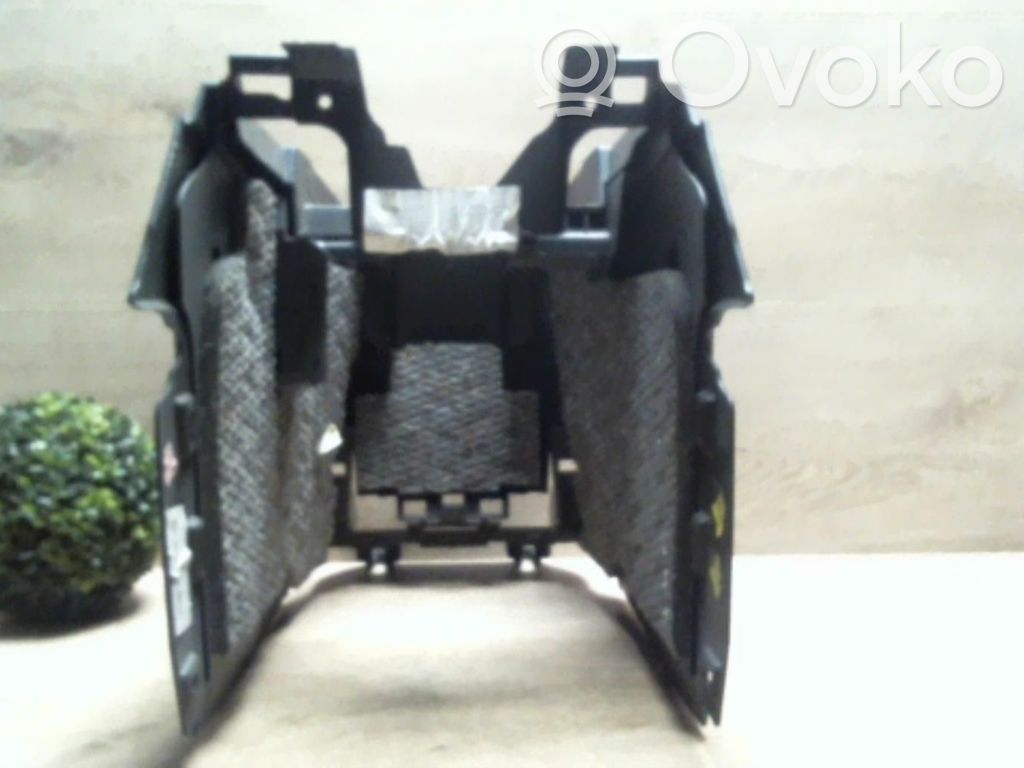 Renault Scenic III - Grand scenic III Center console, €40.14 | RRR