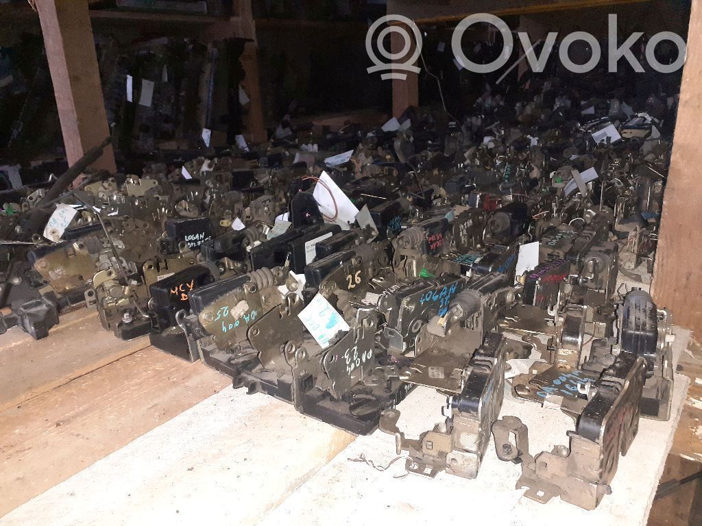 Z10XEP Opel Agila A Piston with connecting rod, €36.75 | RRR