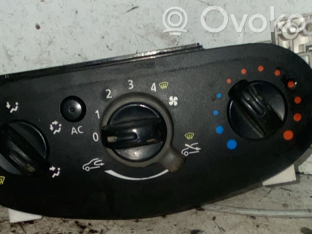 Dacia Duster Climate control unit, €80.52 | RRR