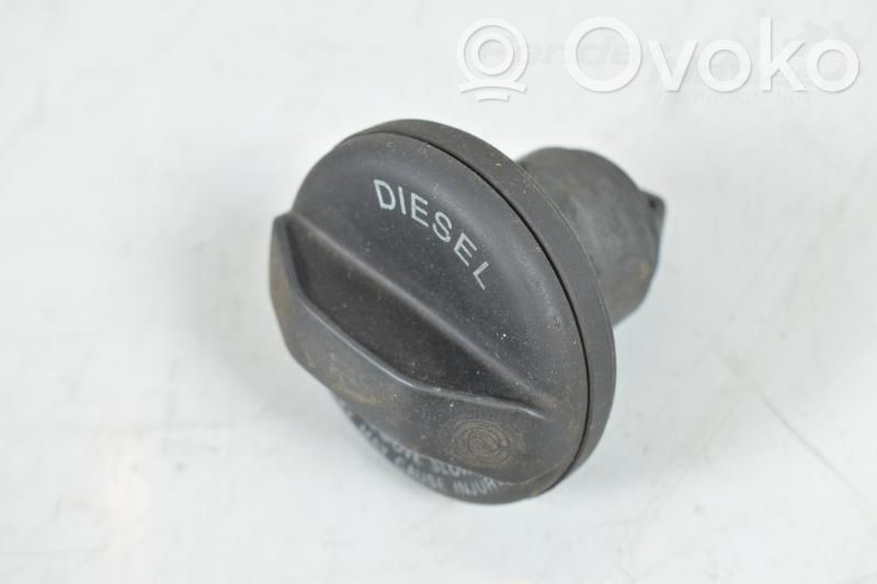 46756767 Alfa Romeo GT Bouchon, volet de trappe de réservoir à ...