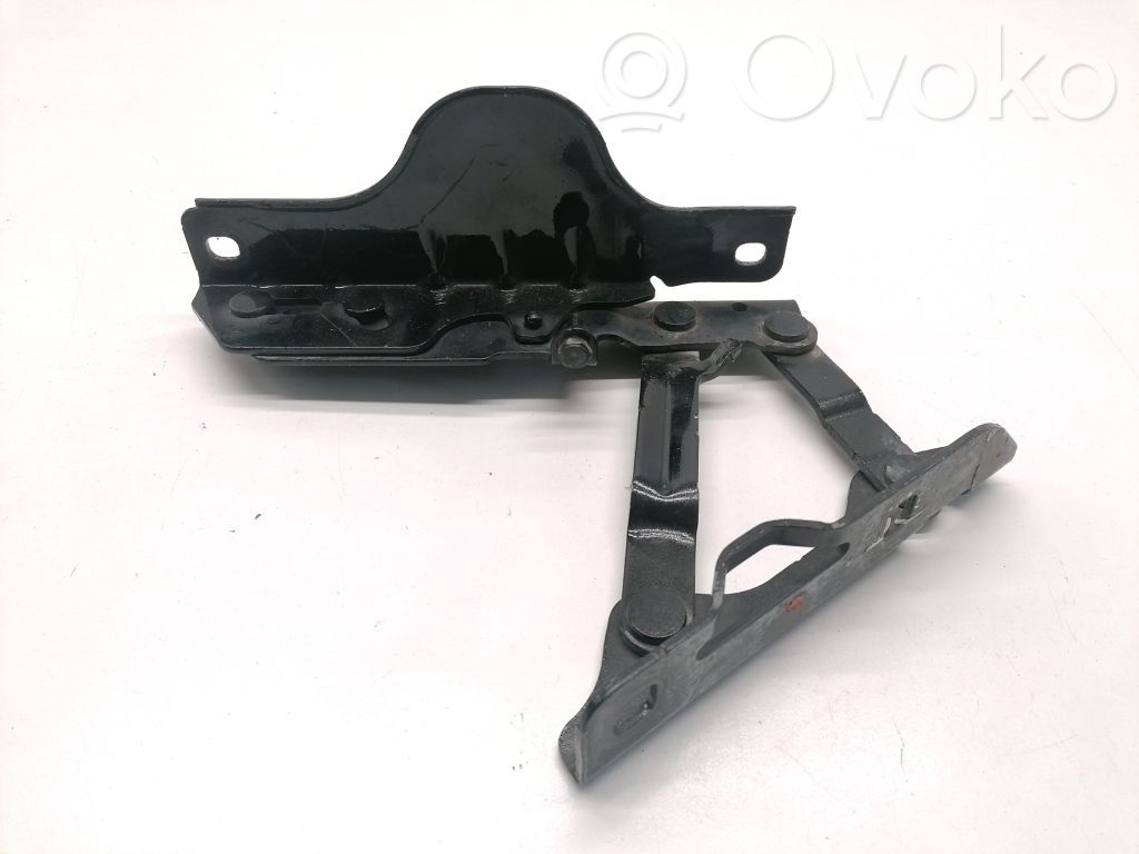 102928500C Tesla Model S Engine bonnet/hood hinges, €16.00 | RRR