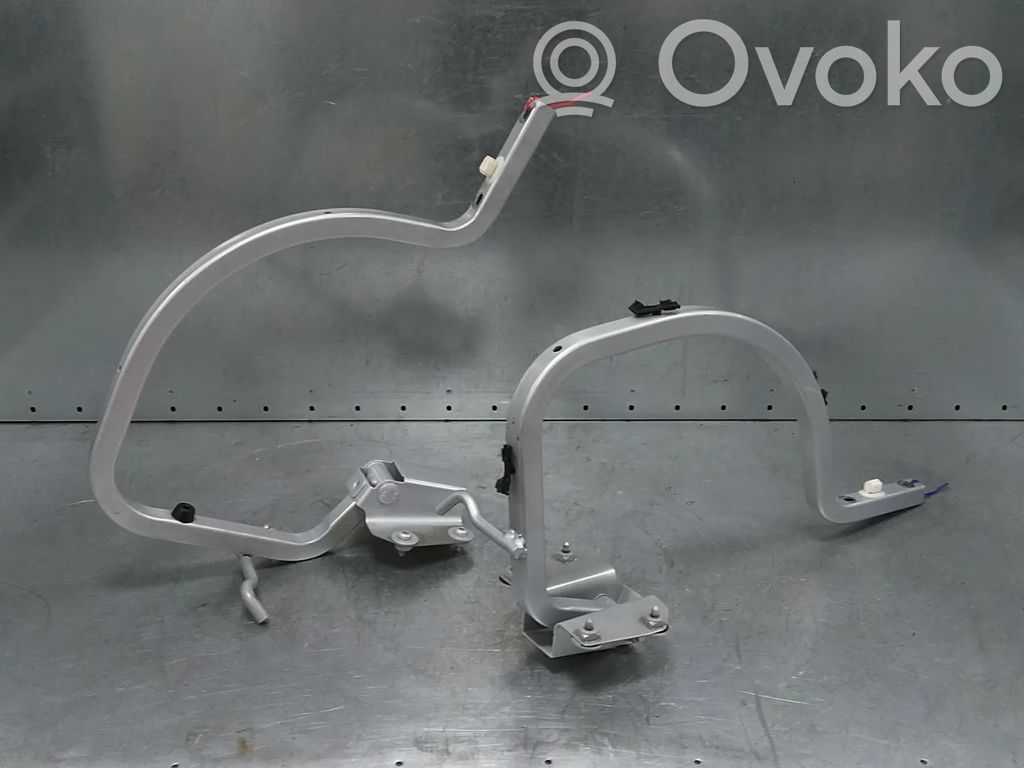 5C6827301 Volkswagen Jetta VI Charnière de hayon, 17,58 € | OVOKO