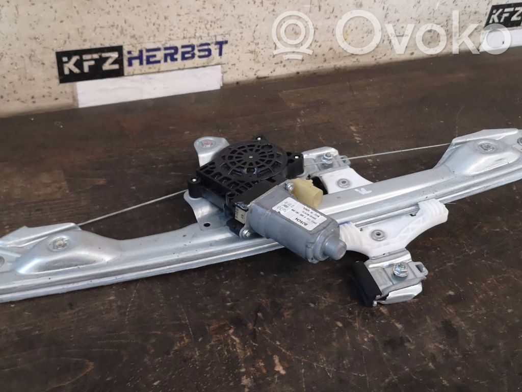98820M2X10 Opel Karl Front window lifting mechanism without motor, €40. ...