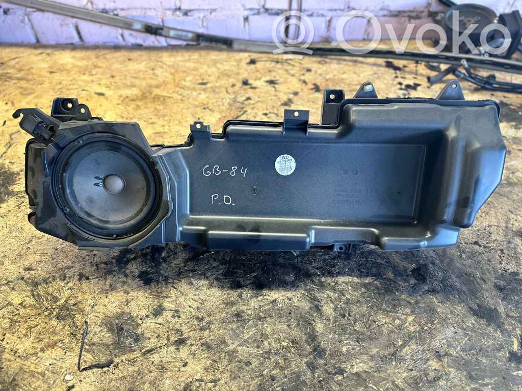 4f0035382b Audi A6 S6 C6 4F Audio system kit, €50.00 | RRR