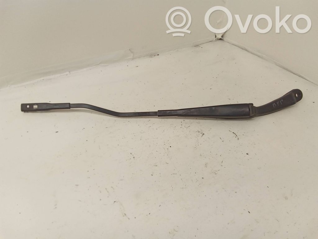 A2058203300 Mercedes-Benz C W205 Etupyyhkimen sulan varsi, 10,00 € | OVOKO