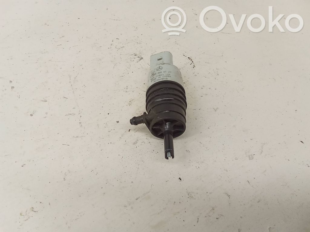 A0998660121 Mercedes-Benz C W205 Tuulilasinpesimen nestesäiliö, 8,00 ...