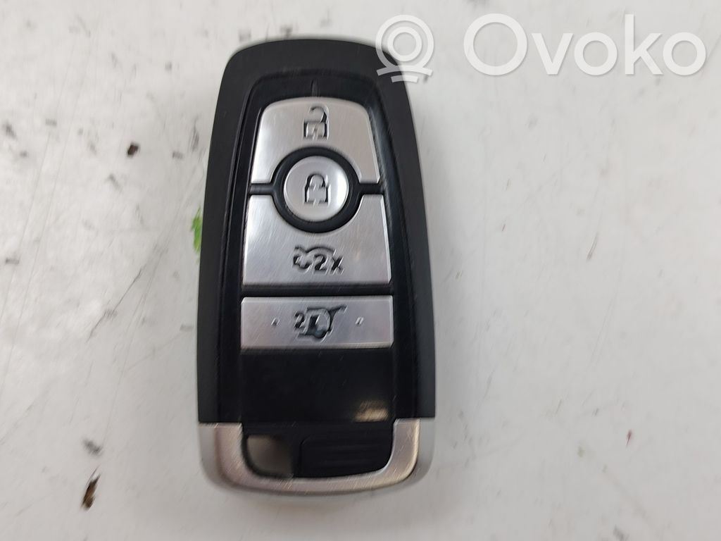 A2C93142100 Ford Mustang Mach-E Ignition key/card, €45.00 | RRR