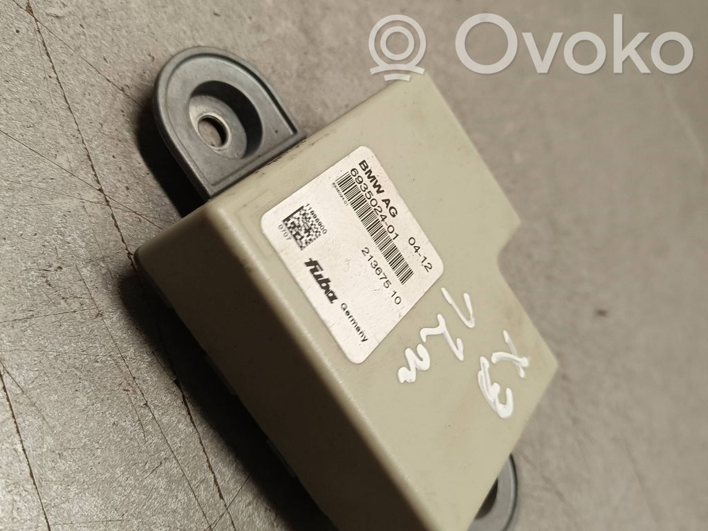 6935024 BMW X5 E70 Aerial antenna amplifier, €5.00 | RRR