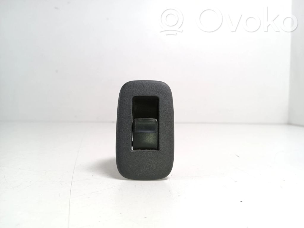 Toyota Auris 150 Electric window control switch