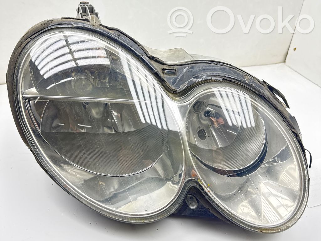 15274200 Mercedes-Benz CLK A209 C209 Phare frontale, 79,99 € | OVOKO
