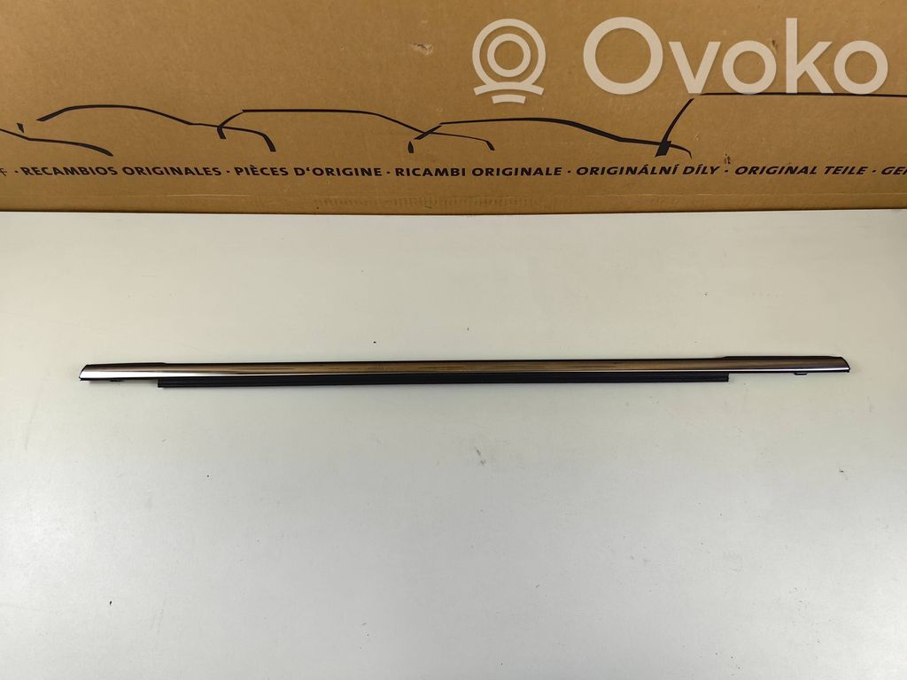 51337473259 Mini Clubman F54 Moulures des vitres de la porte arrière ...