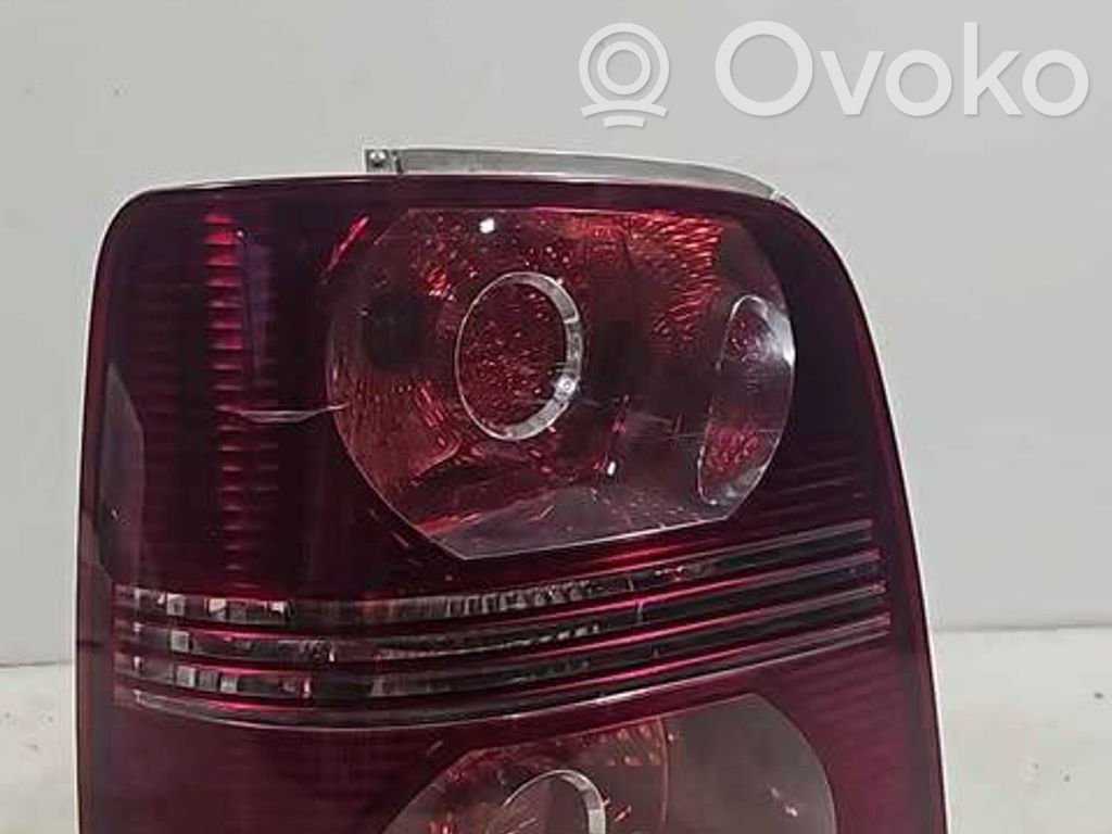 1T0945095N Volkswagen Touran I Rear/tail lights, €50.00 | RRR