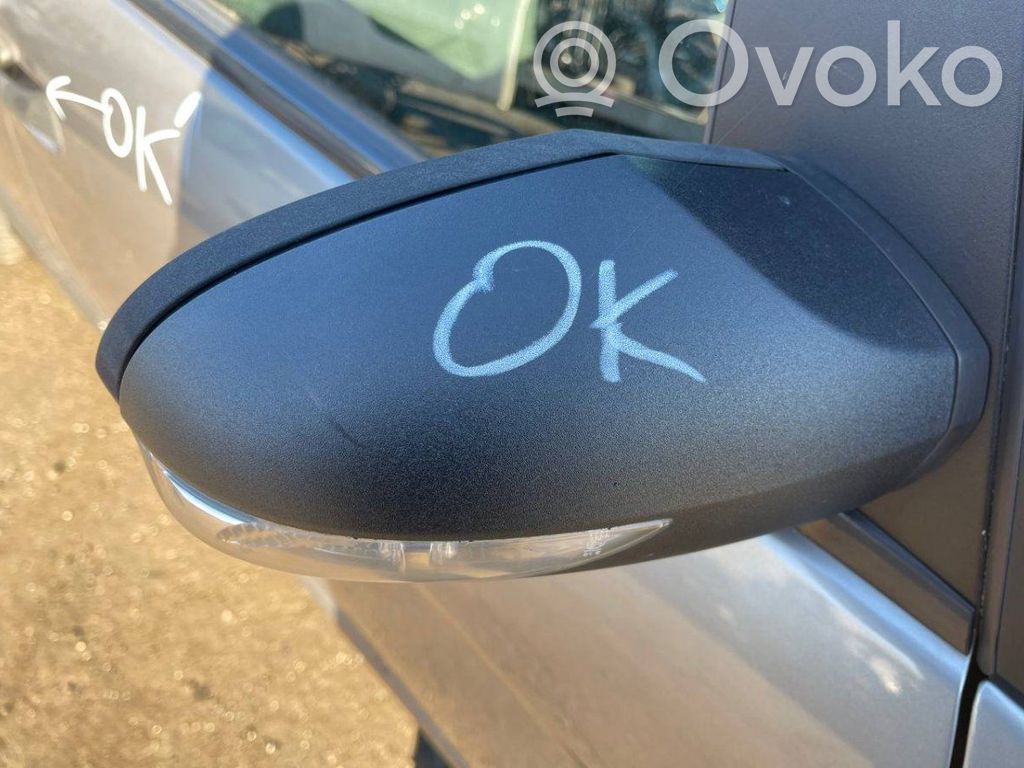 A1698100476 Mercedes-Benz B W245 Front door electric wing mirror, €103. ...