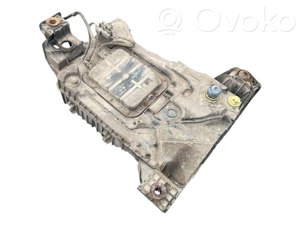 12678023 Citroen C4 Grand Picasso AdBlue-nestesäiliö, 169,00 € | OVOKO