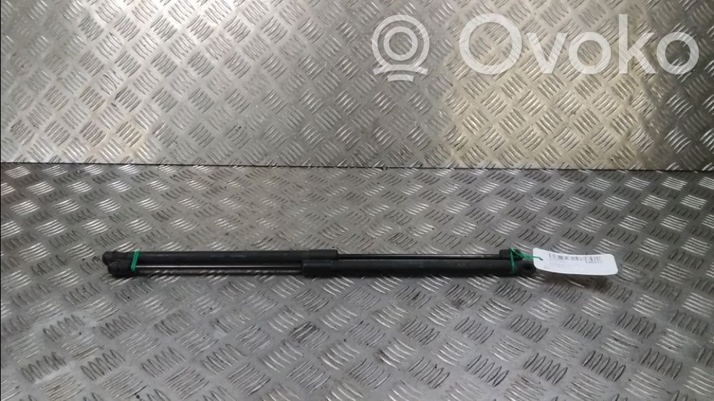 6R6827550D Volkswagen Polo V 6R Tailgate/trunk strut/damper, €23.00 | RRR