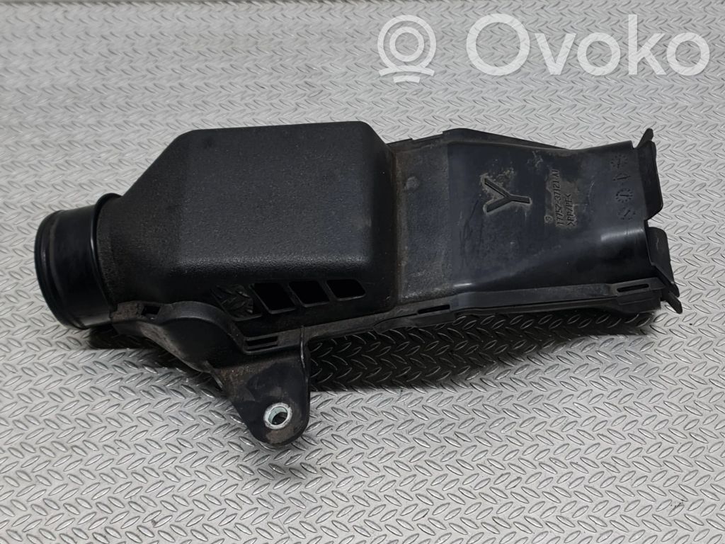 1775237121 Toyota Prius (XW50) Air intake hose/pipe, €70.00 | RRR