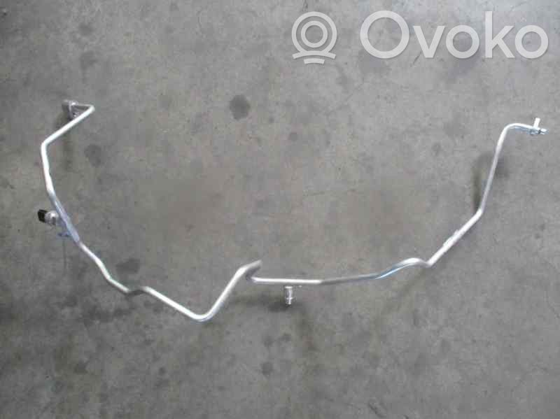924404272R Dacia Duster II Air conditioning (A/C) pipe/hose, €35.29 | RRR