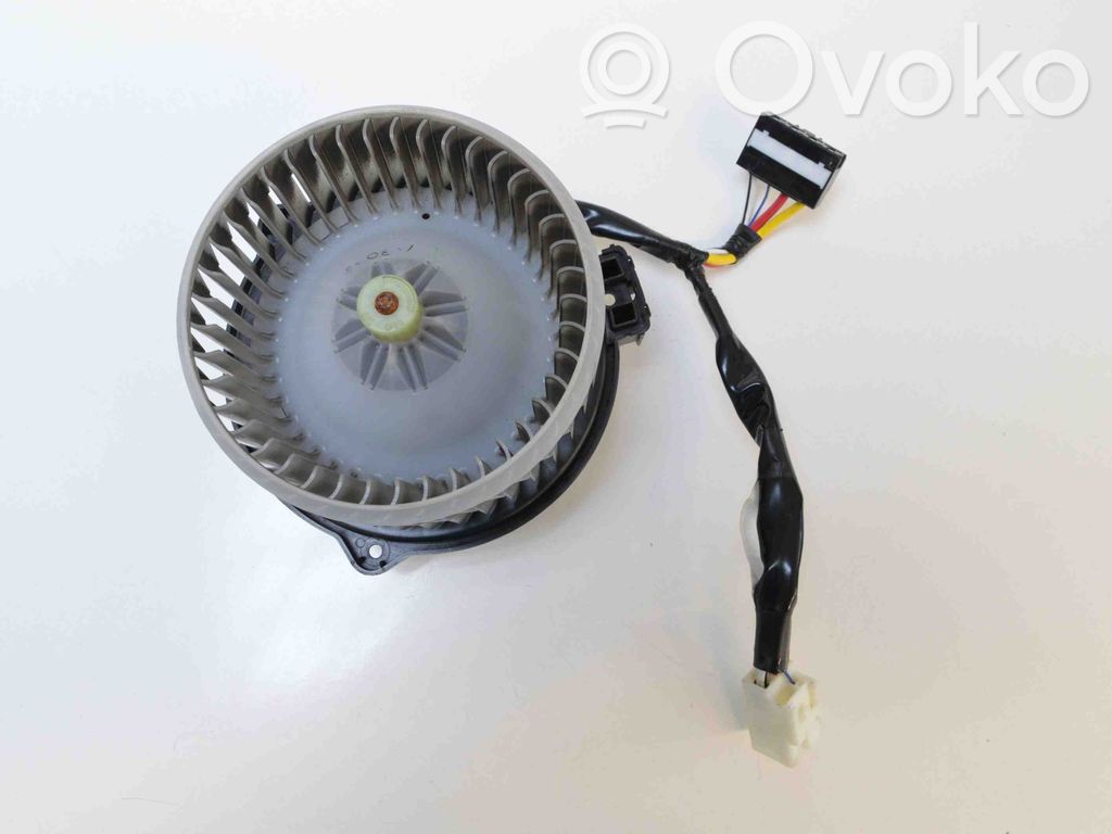 2727005000 Lexus RX 300 Pulseur d'air habitacle, 15,00 € | OVOKO