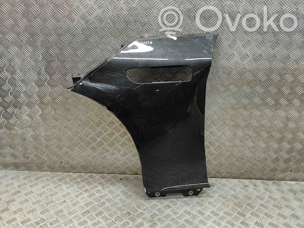 A2958810100 Mercedes-Benz EQE v295 Fender, €280.00 | RRR
