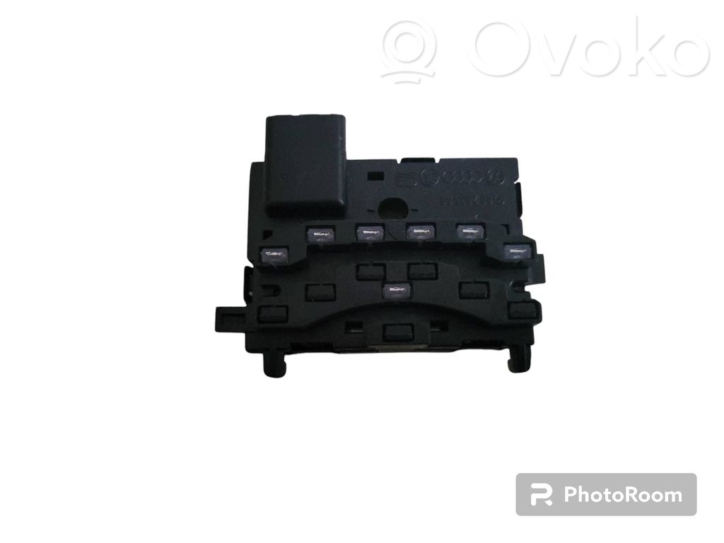 1K0959654 Skoda Octavia Mk2 (1Z) Steering angle sensor, €25.14 | RRR