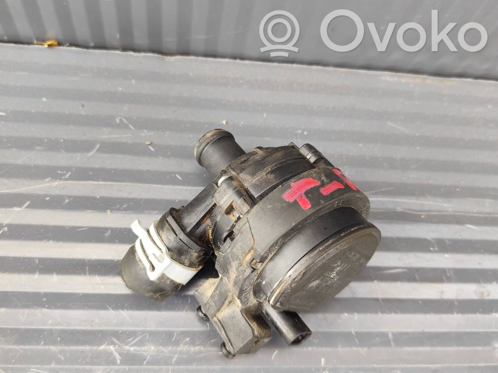 2Q0965567A Volkswagen T-Roc Pompe à eau de liquide de refroidissement ...