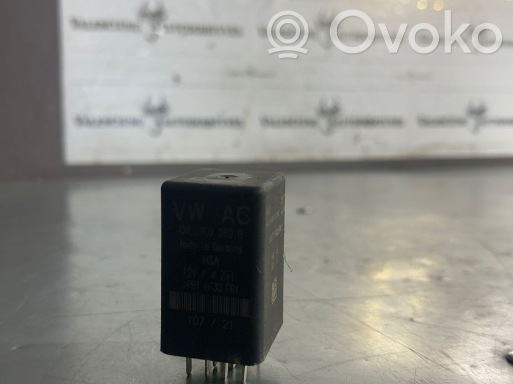 04L907282B Volkswagen Tiguan Glow plug pre-heat relay, €70.00 | RRR