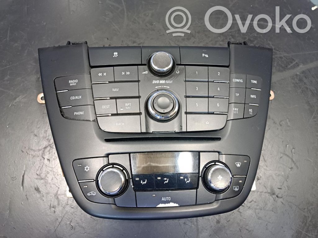 Radio/CD/DVD/GPS head unit