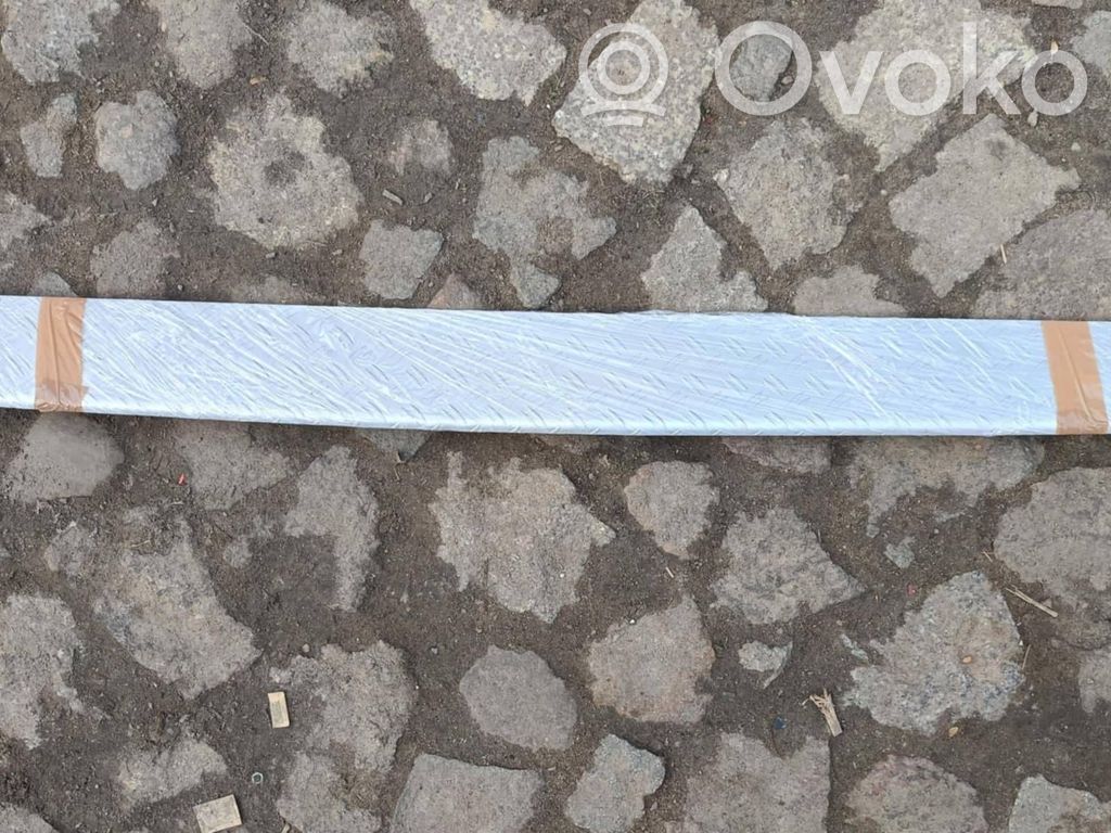 Renault Trafic III (X82) Rear bumper trim bar molding, €70.35 | RRR